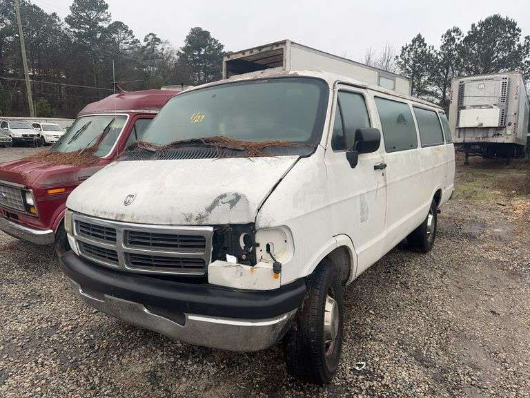 . 1997 DODGE RAM 3500 2B5WB35Y5VK585726 - Fast Lane Auctions