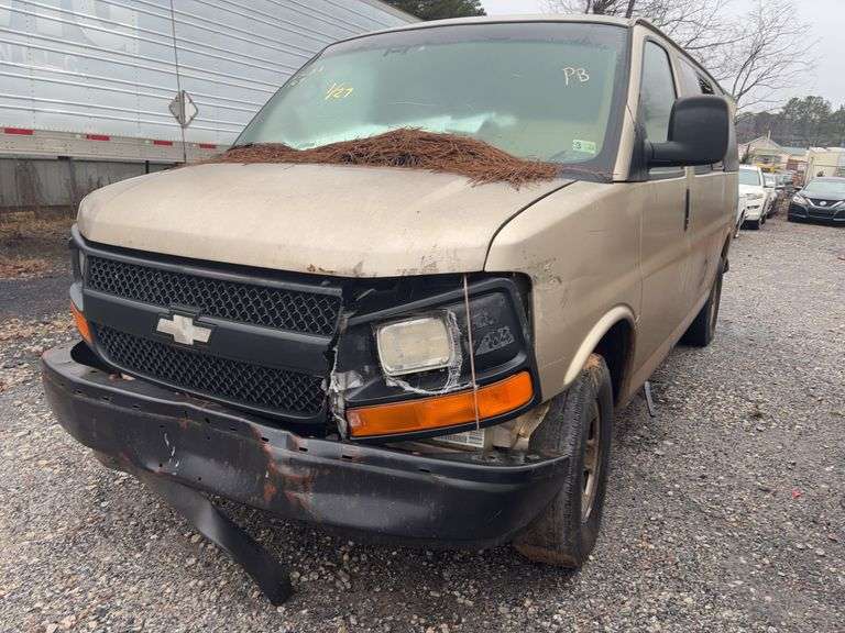 . 2008 CHEVROLET EXPRESS 1GAGG25K081197296 - Fast Lane Auctions